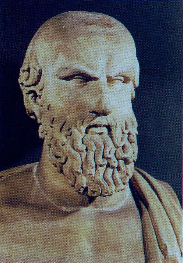 Eschyle dans la bibliothèque de la Pléiade.